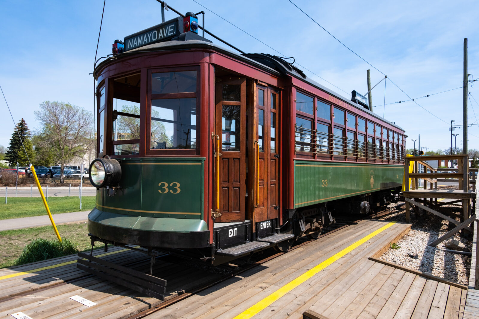 Edmonton Streetcar 33: The Highs and Lows of a Public Transit Vehicle ...