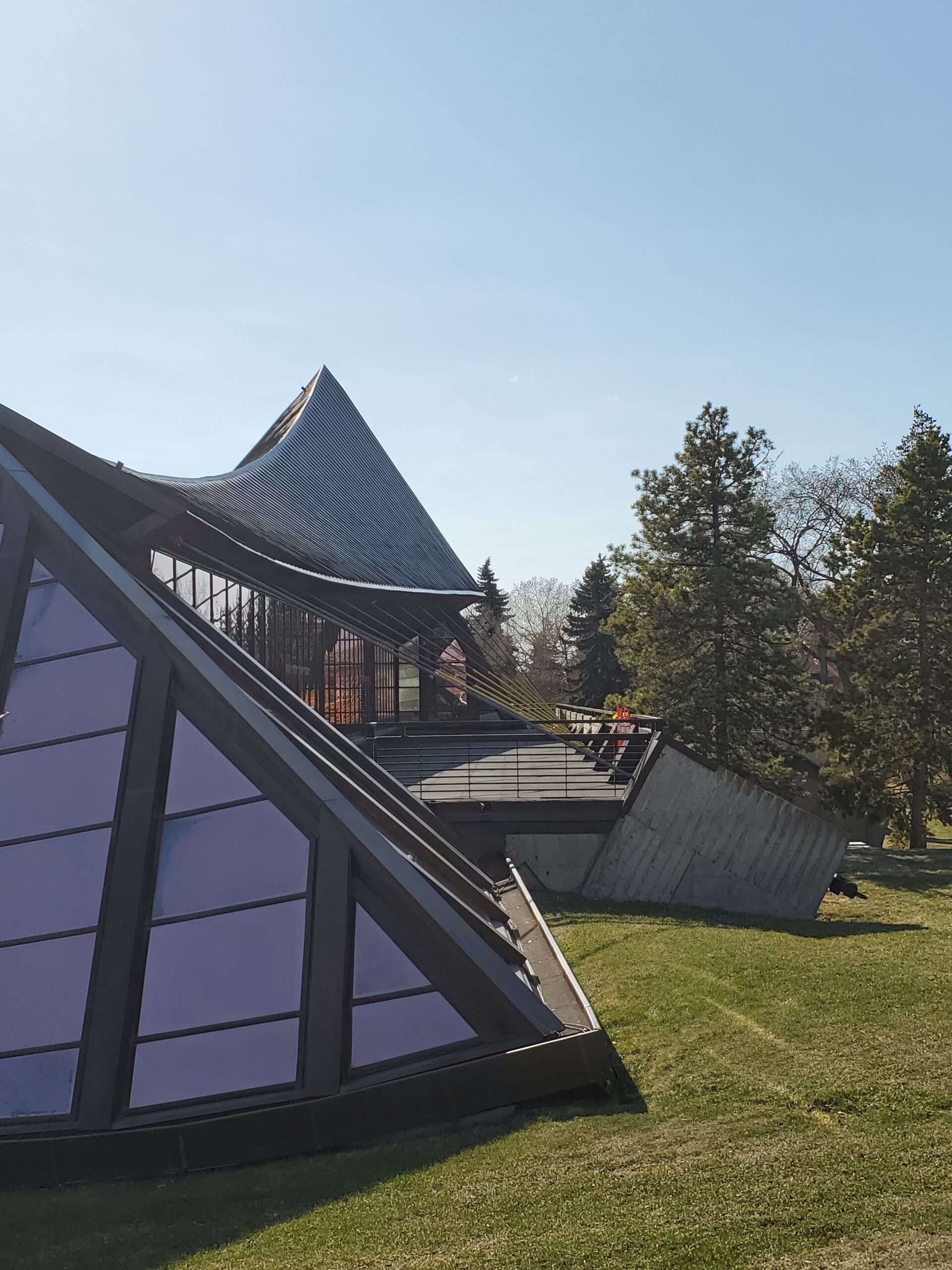 Peter Hemingway Fitness and Leisure Centre: Architectural Masterpiece ...